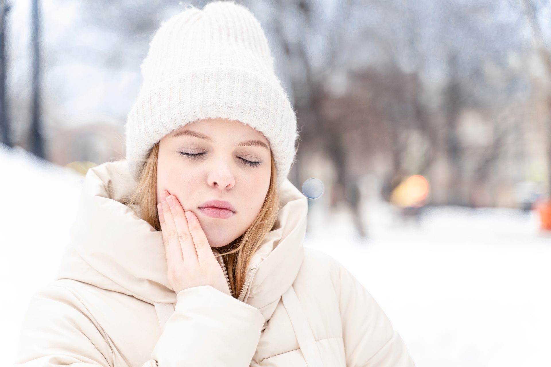 Handling Winter Tooth Sensitivity in Manhattan, KS | Downtown Dental Group